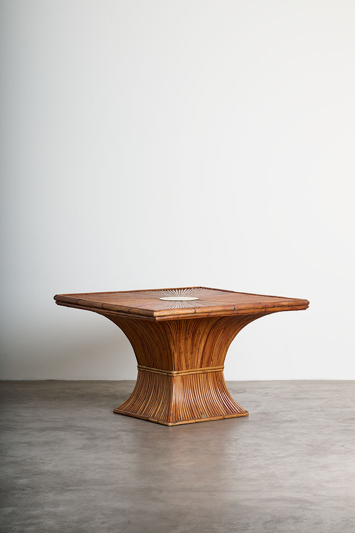 Rare square table model carrée - Nilufar